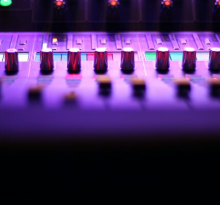 About Us - Liquid Violet - Sound Studio - Casting - London