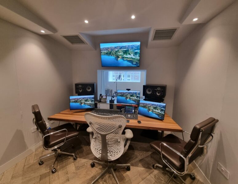 Our facility - Liquid Violet - Sound Studio - London